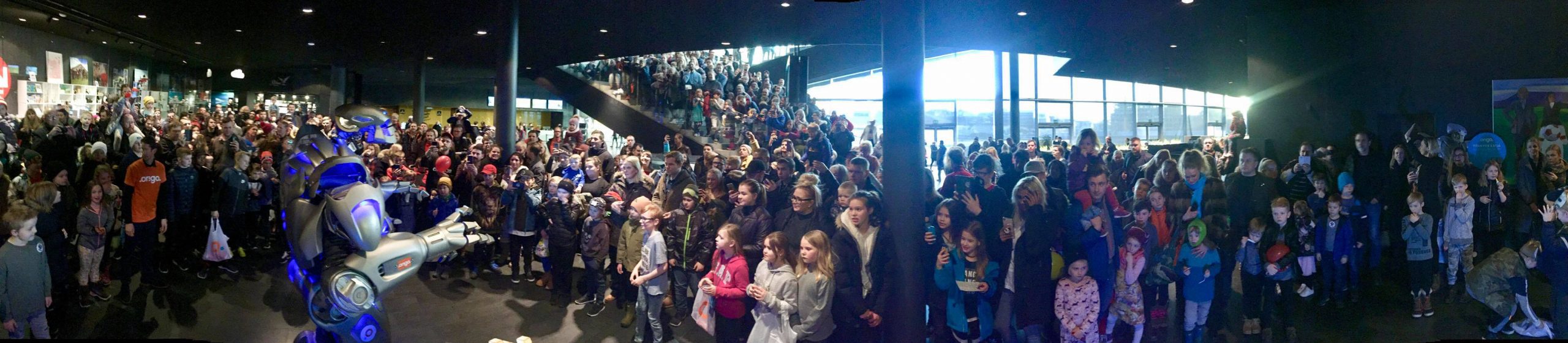 Harpa Concert Hall, Reykjavik, Iceland. Titan causes mayhem in Iceland ...