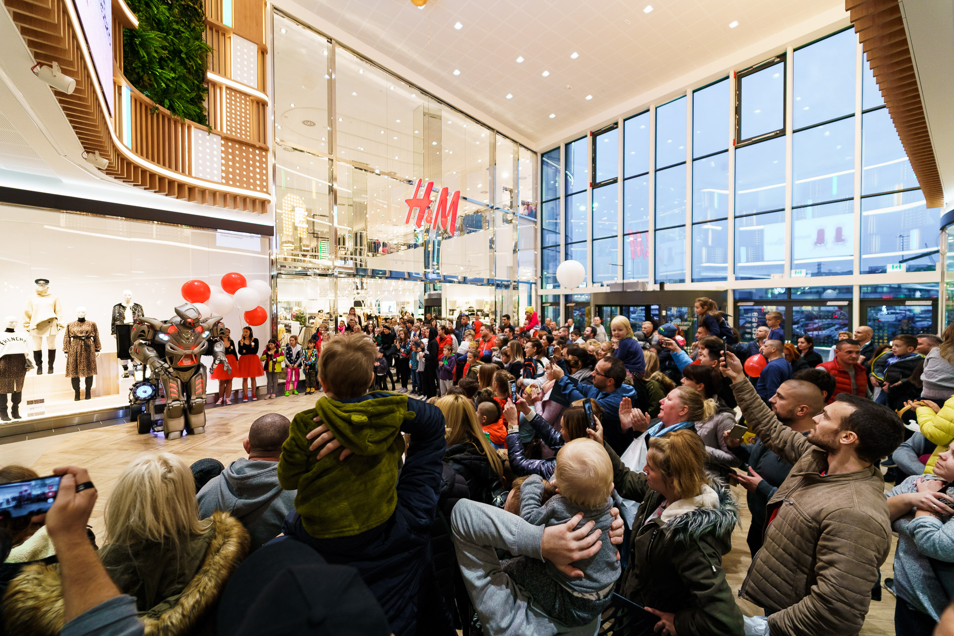 Family Entertainment | Cyberstein Robotics